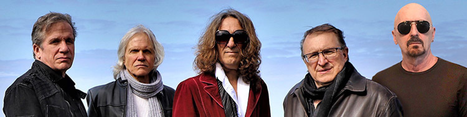 Das Debütalbum der AOR-Band LIPS TURN BLUE ist zugleich das ...